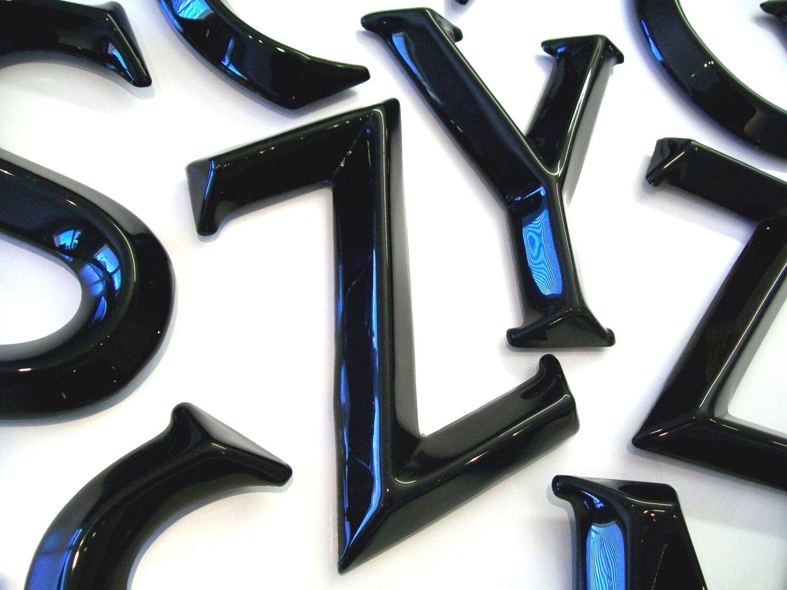 Friz Quadrata Bevel Face - Moulded Letters